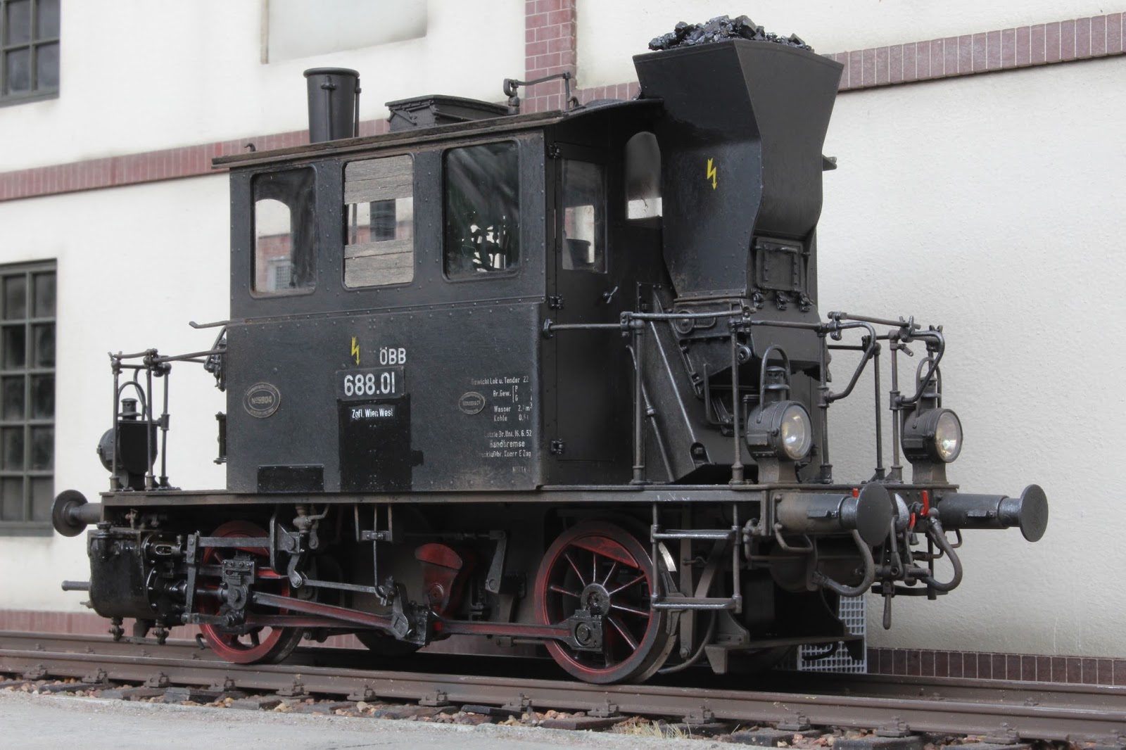 "Glaskasten": bayr. PtL 2/2 - KPEV T2 - DRG-DB 98.3 - ÖBB 688.01 - Mod ...