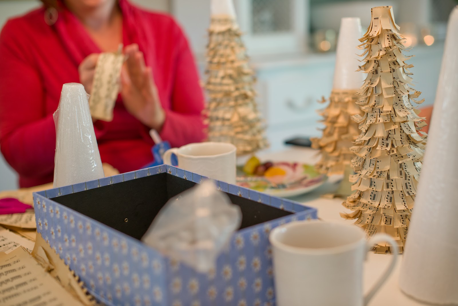 Domestic Fashionista: Music Sheet Covered Christmas Tree Tutorial