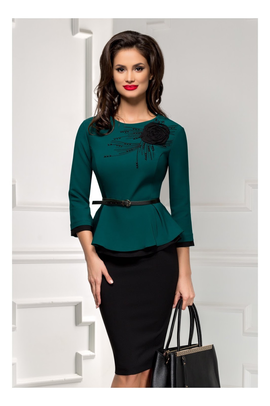 Costume dama elegante ieftine | Magazin Universal