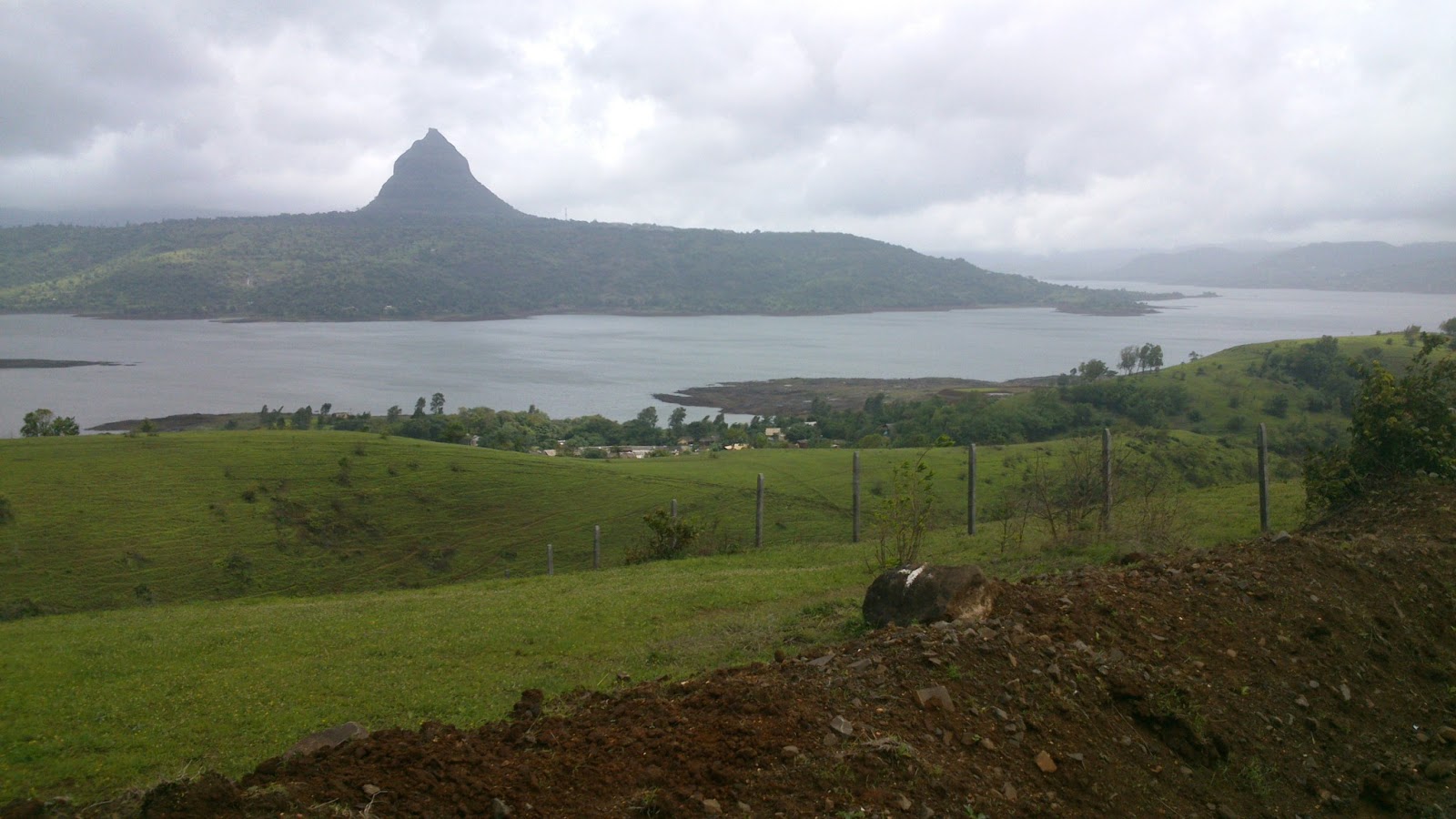 Weekend getaways in Western Ghats around Pune: “GIRIVAN, SMALL HILL ...