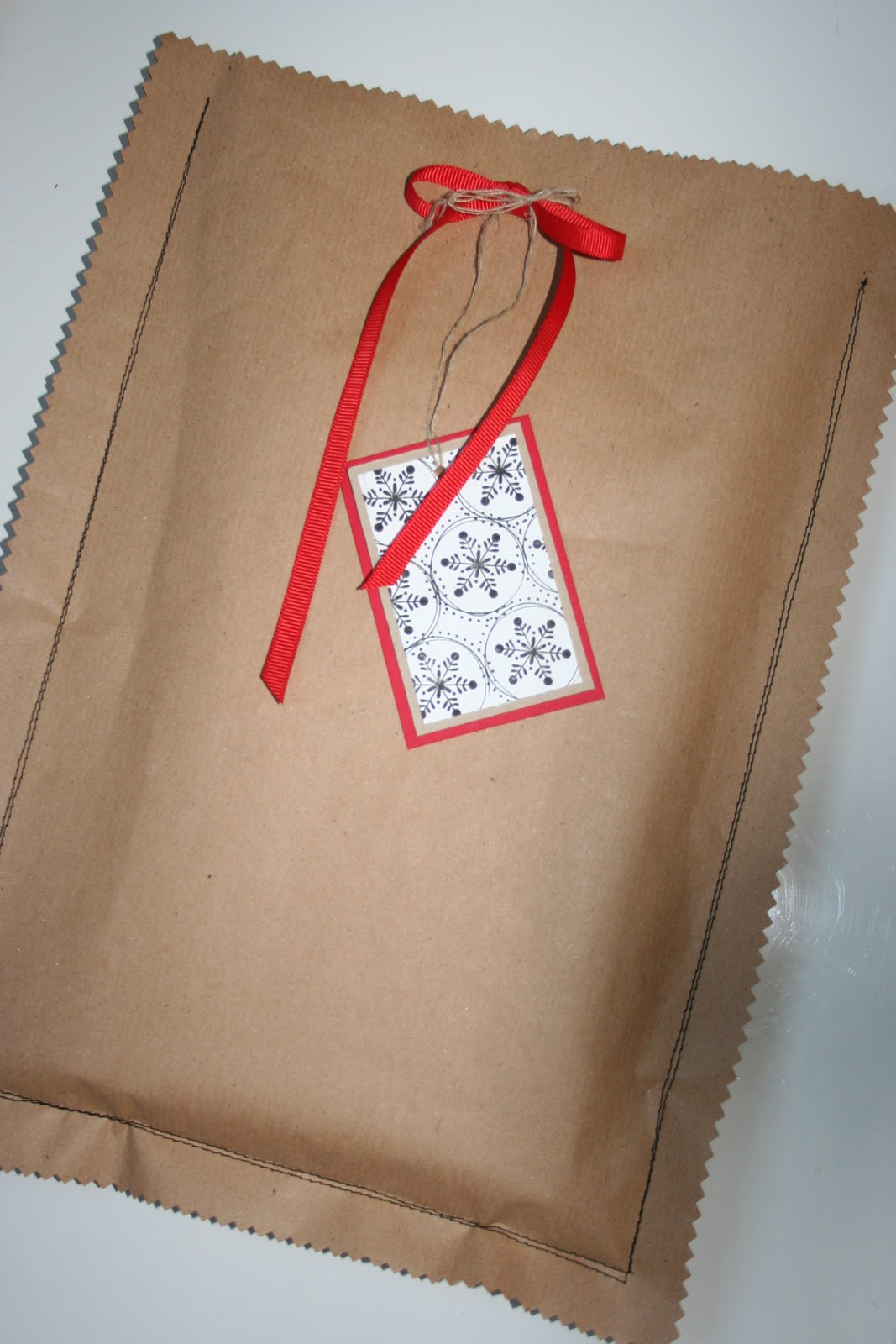 redneedle sewing: Handmade Monday - Brown Paper Packages tied up with....