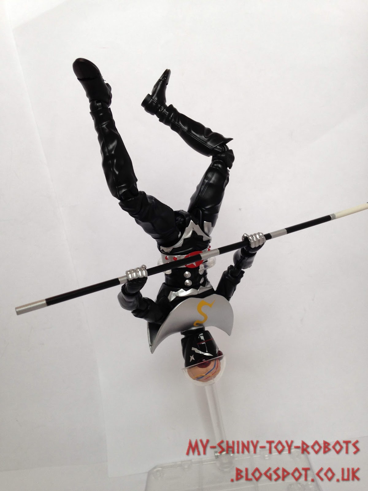 My Shiny Toy Robots: Toybox REVIEW: S.H. Figuarts Hakaider Squad (Red ...