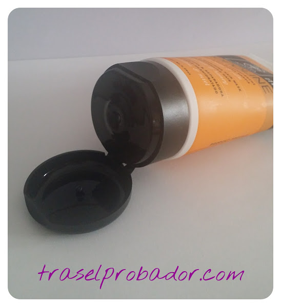 Mascarilla nutritiva y reparadora Propoline de Apivita | Belleza