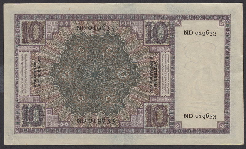 Netherlands banknotes 10 Gulden note of 1927 Peasant woman from Zeeland ...