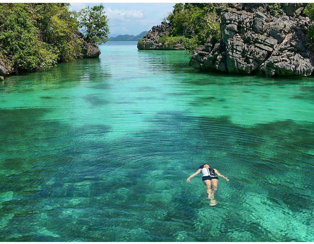 PULAU SOMBORI, Morowali, Sulawesi Tengah, - rentcar.id