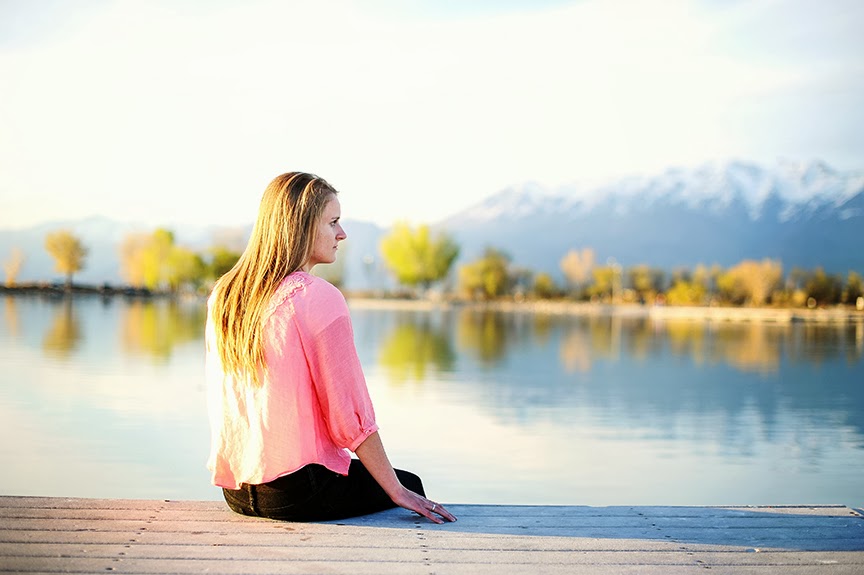 S.W. Portraits: Ally Monson-Seniors