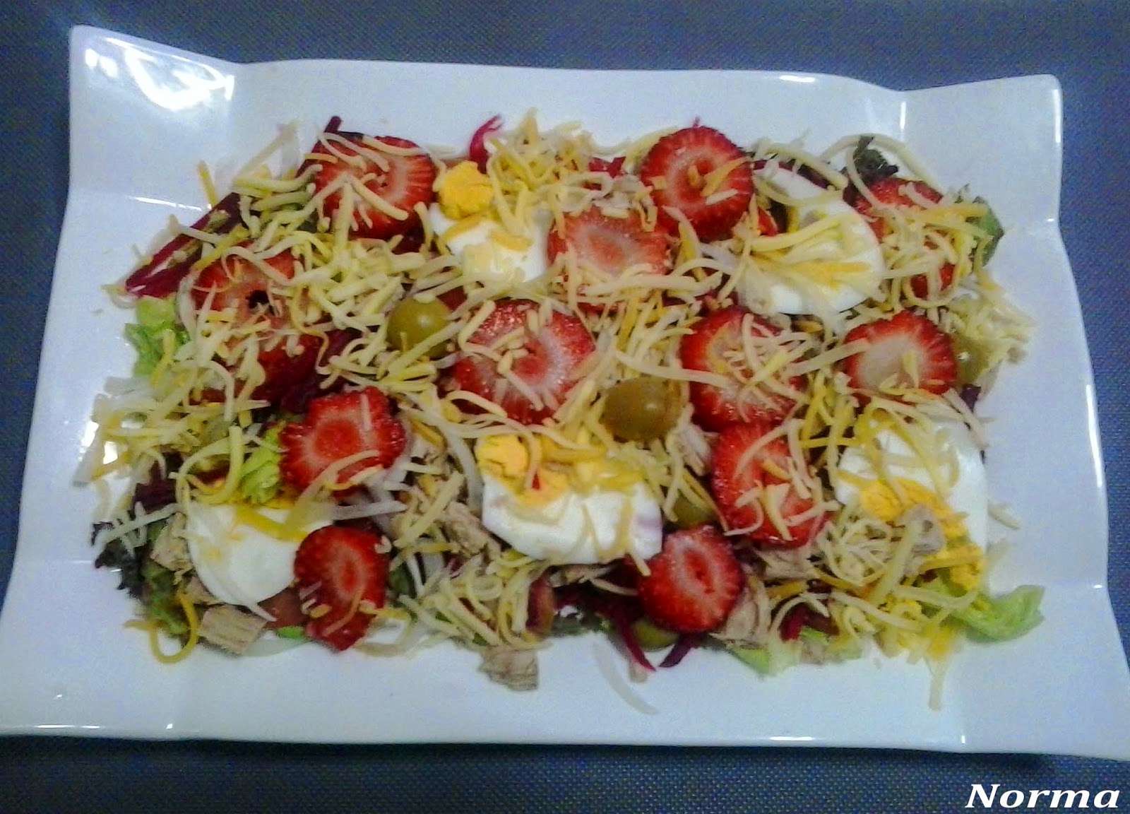 Cinco Fogones: ENSALADA DE LECHUGA CON FRESAS
