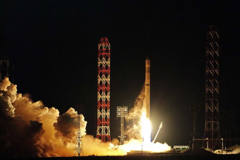 Orbiter.ch Space News: 2011-10-02