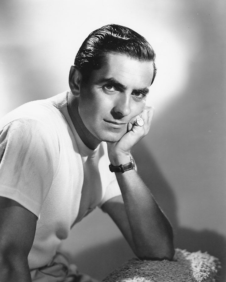 It's The Pictures That Got Small ...: THE TUESDAY GLAMOUR 15!