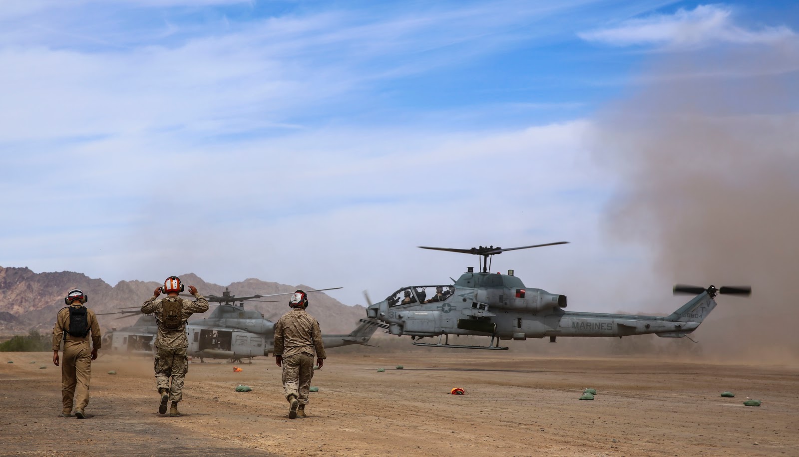 SNAFU!: Marines conduct FARP operations at WTI ...pics by Cpl. Harley ...
