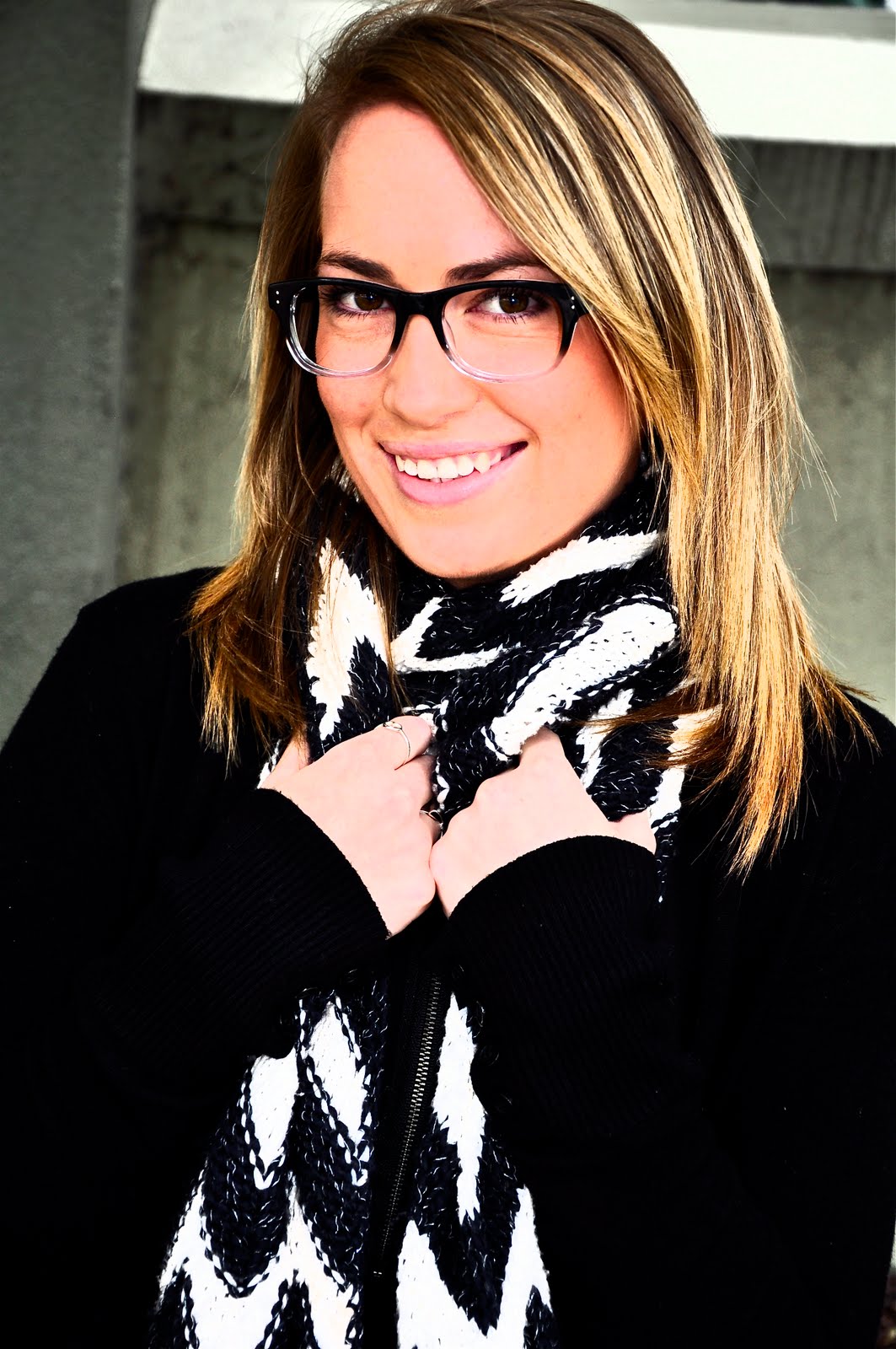 Miss Speculiar: FRAMED: 60s STYLE KENDYL