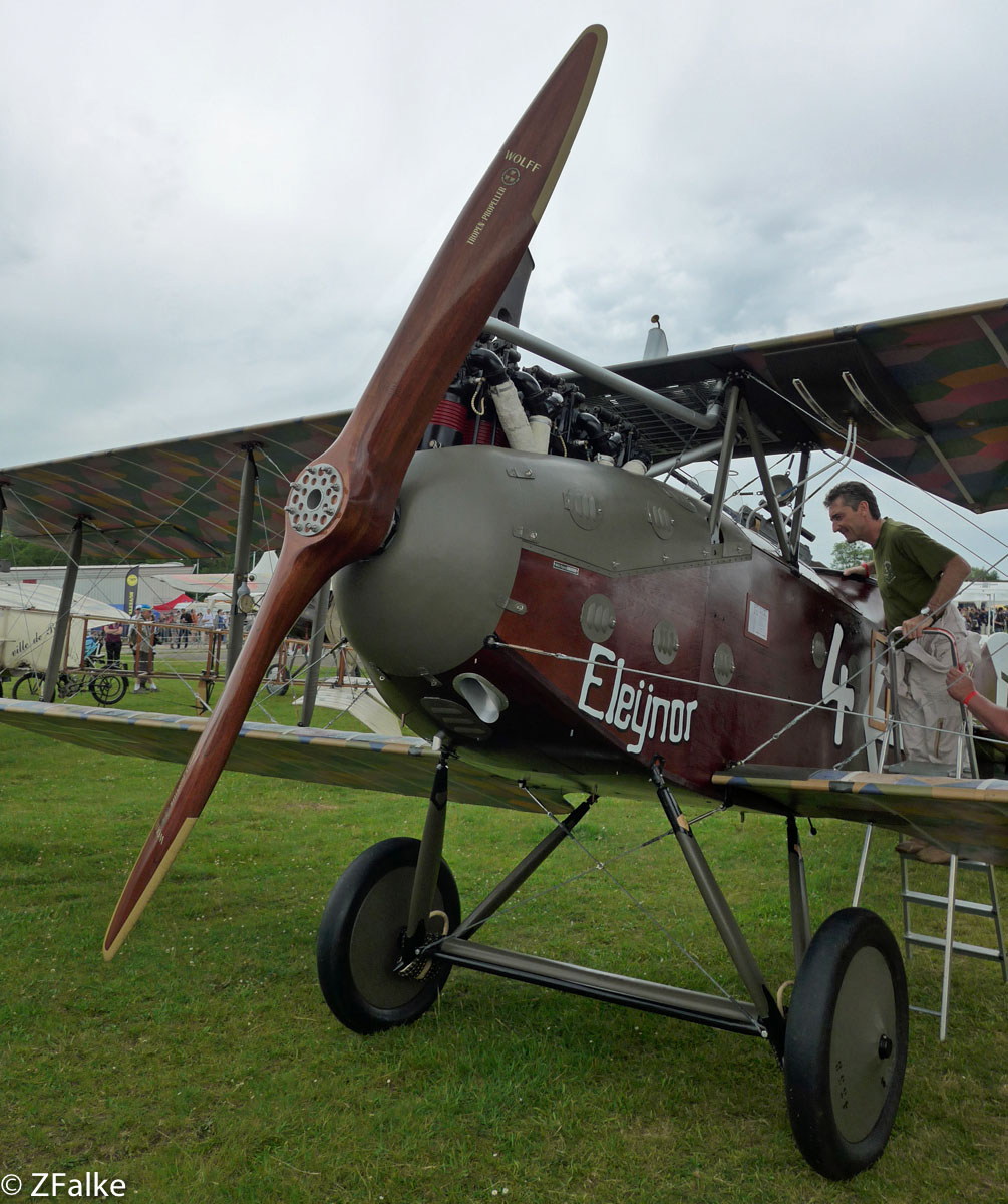 Me gustan los aviones: LVG C.VI