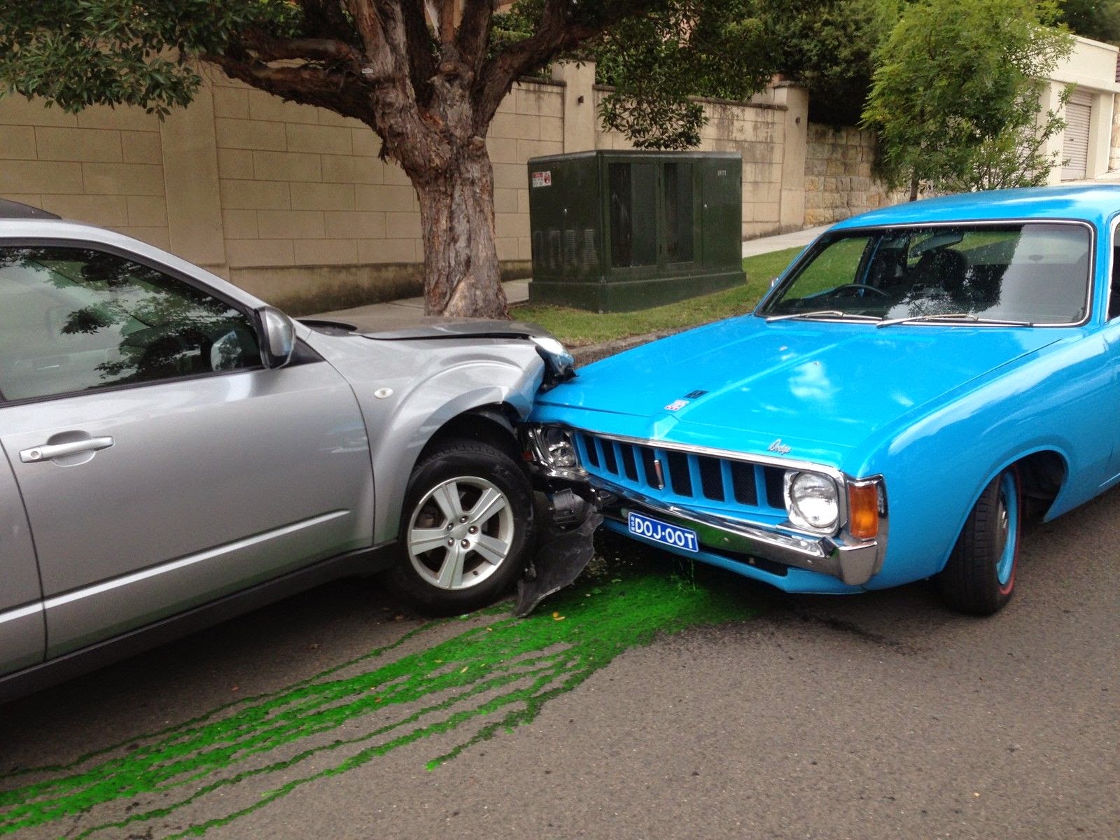 Aussie Old Parked Cars: 1974 Chrysler VJ Dodge Ute