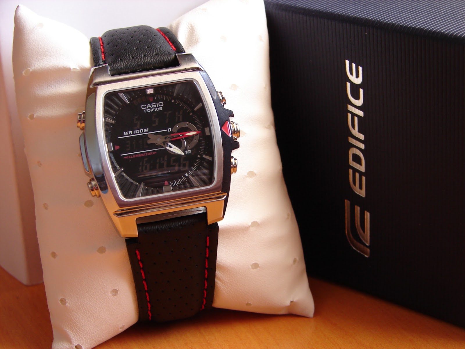 DEPOT CASIO ORIGINAL: Casio Edifice EFA-120L