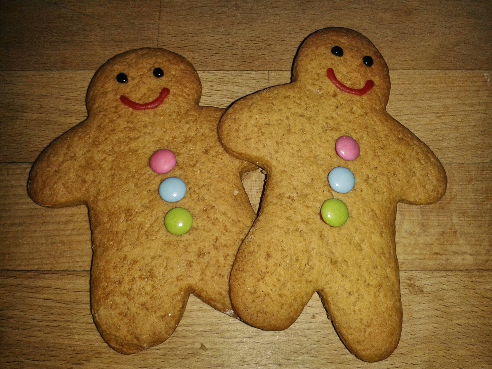 Gem's Crafty Creations!: RECIPE - Gingerbread Men/Reindeer (Be-ro Recipe)