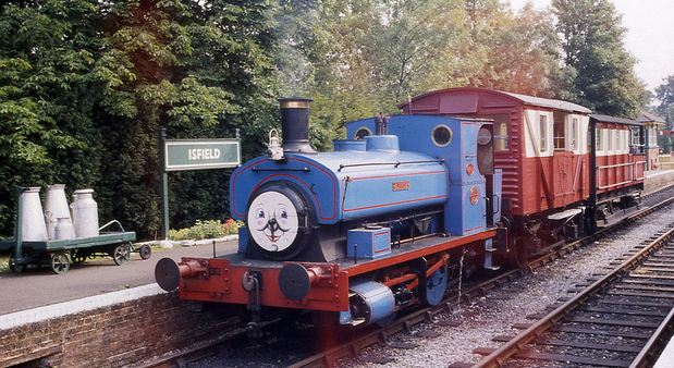 lavender line – Isfield Info.com