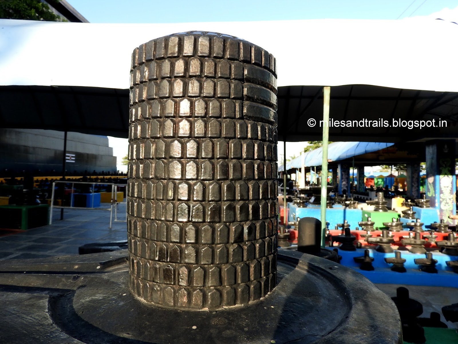 Miles and Trails: Kotilingeshwara Temple, Kolar Gold Fields