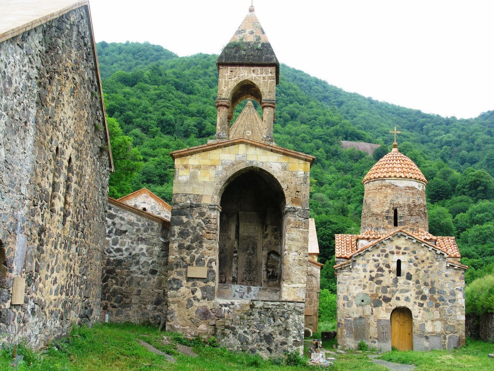 GRENIER DE L'OMBRE DANS L'OMBRE: POUR MÉMOIRE ET TOUJOURS D'ACTUALITÉ ...