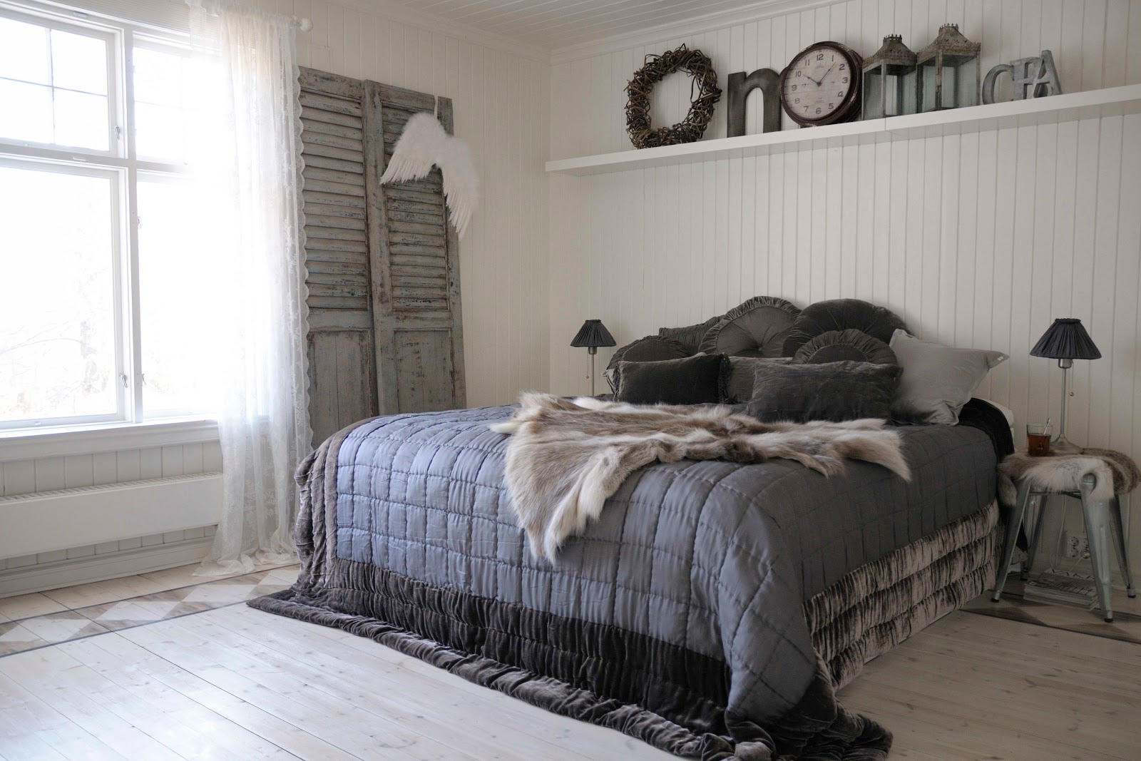 Soverom før og etter – fra hvitt og romantisk til røft og rustikt ...