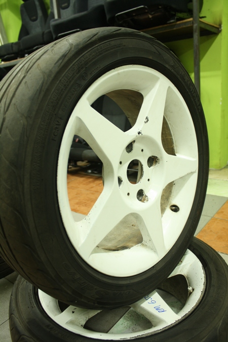 Dingz Garage: 16 Inc Rim Made In Italy