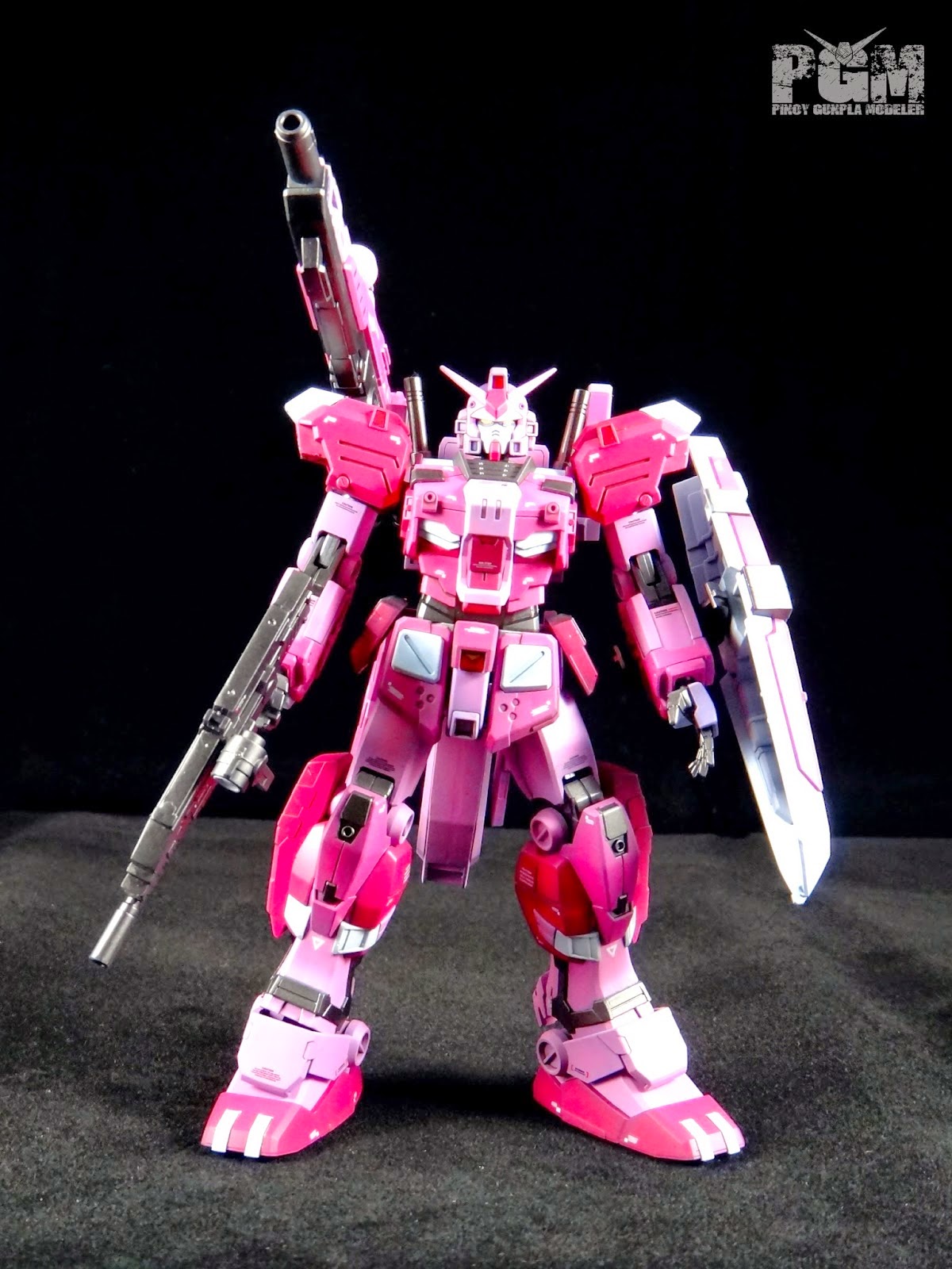 Gundam Family: HGUC 1/144 Full Armor Gundam 7th Pink Panther Painted Build