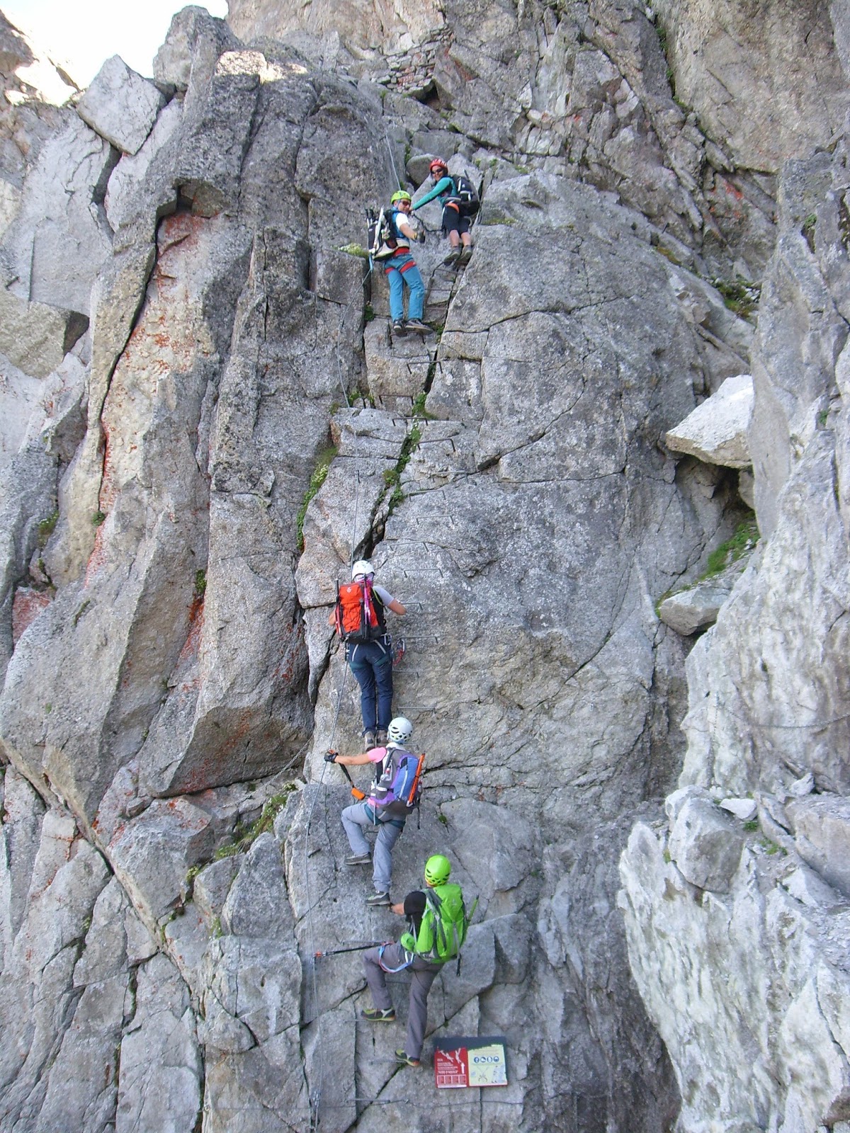 Gruppo Valcalepio: SENTIERO DEI FIORI E CIMA PAYER