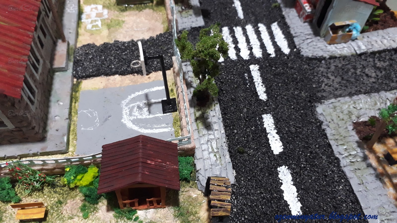 Mini Art Hobi: Kasaba Dioraması-5 Okul