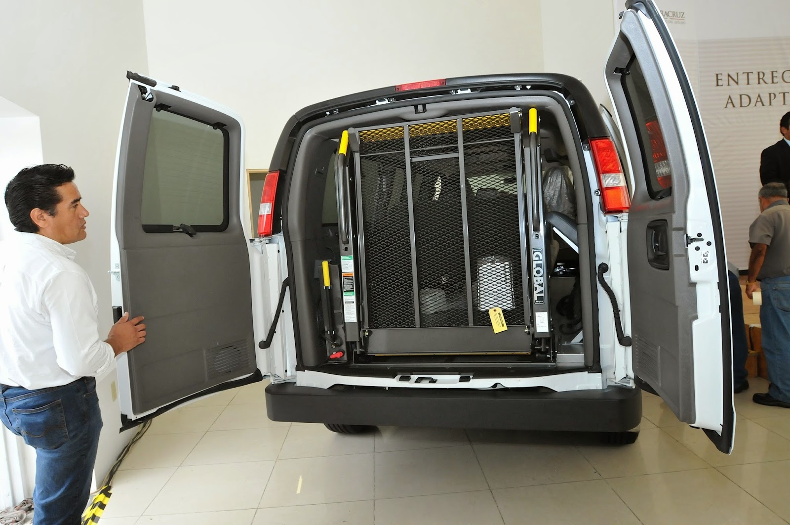 VaXtuxpan. Periodismo Virtual.: TUXPAN RECIBEN OTRA UNIDAD DE ...