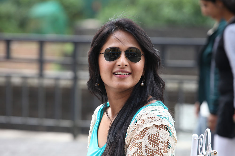 Anushka Photos from Mirchi Movie