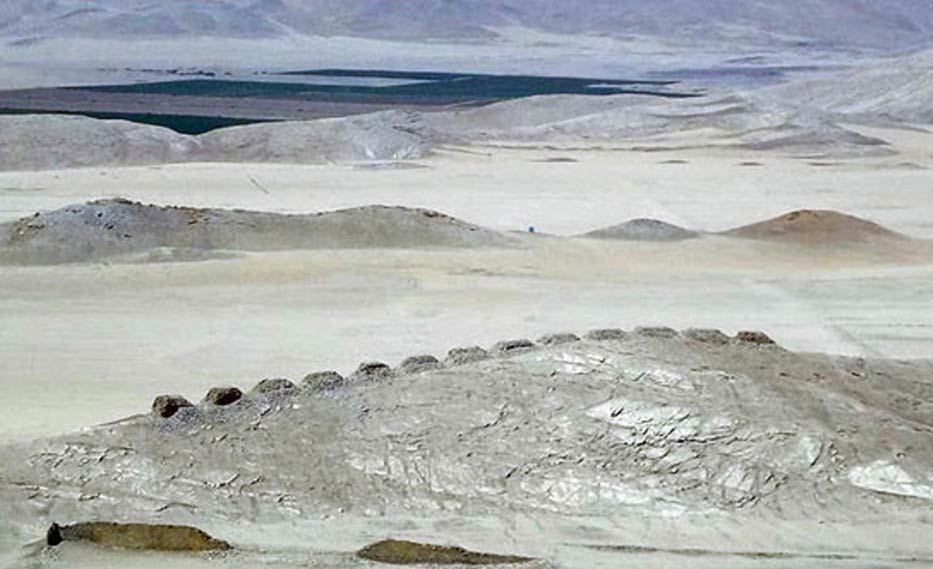 Old Maps, Expeditions and Explorations: Thirteen Towers of Chankillo, Peru