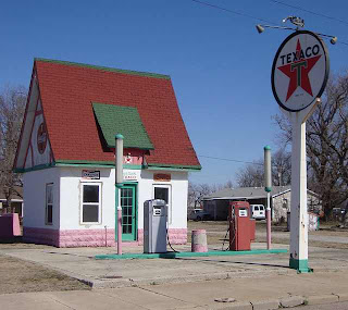 Growing Up In The South..,: U.S. Gasoline Service Stations