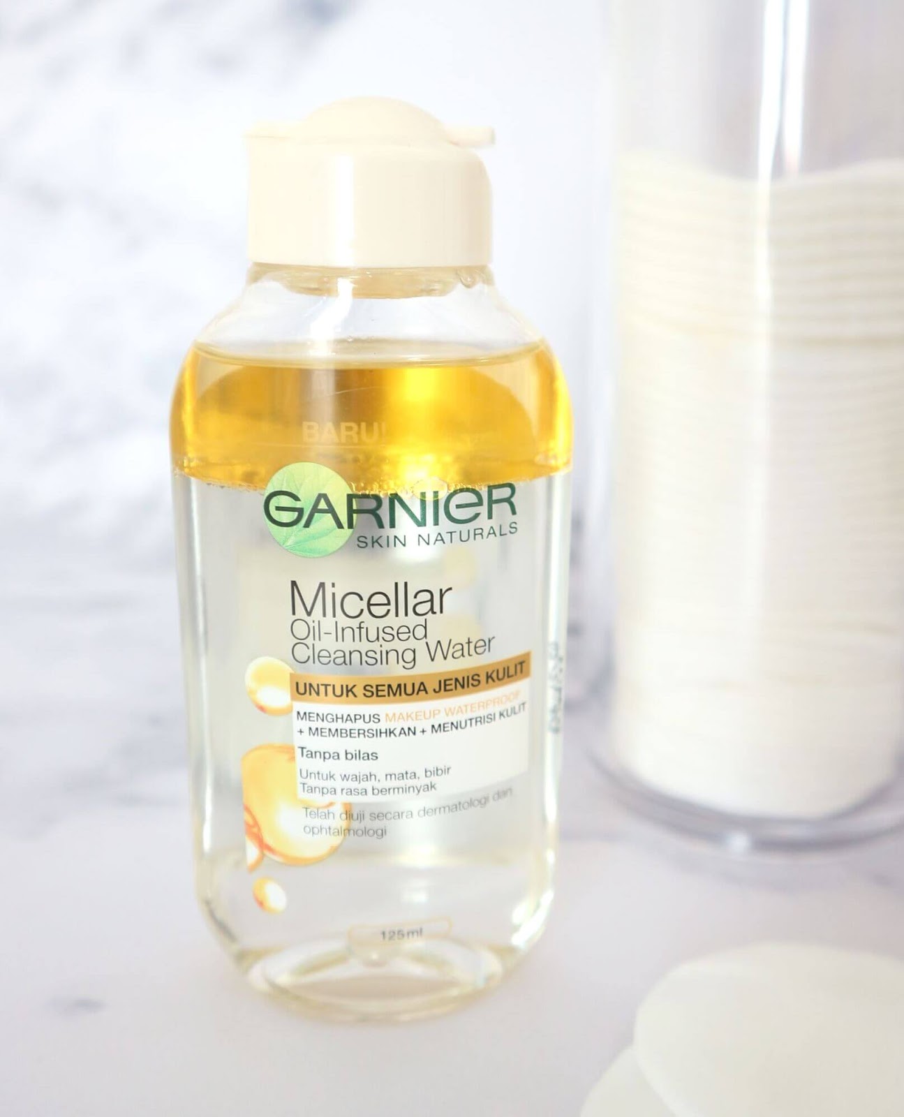 Wardah Seaweed Cleansing Micellar Water VS Garnier Micellar Oil Infused ...