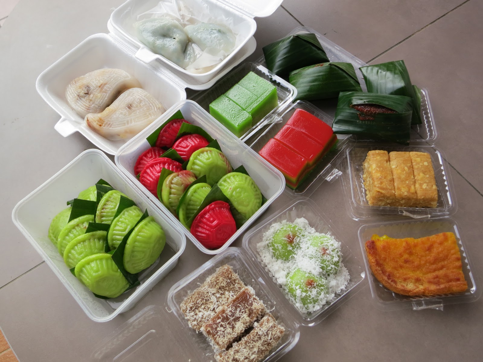 PinkyPiggu: Lek Lim Nonya Cake Confectionery ~ Traditional Handmade ...