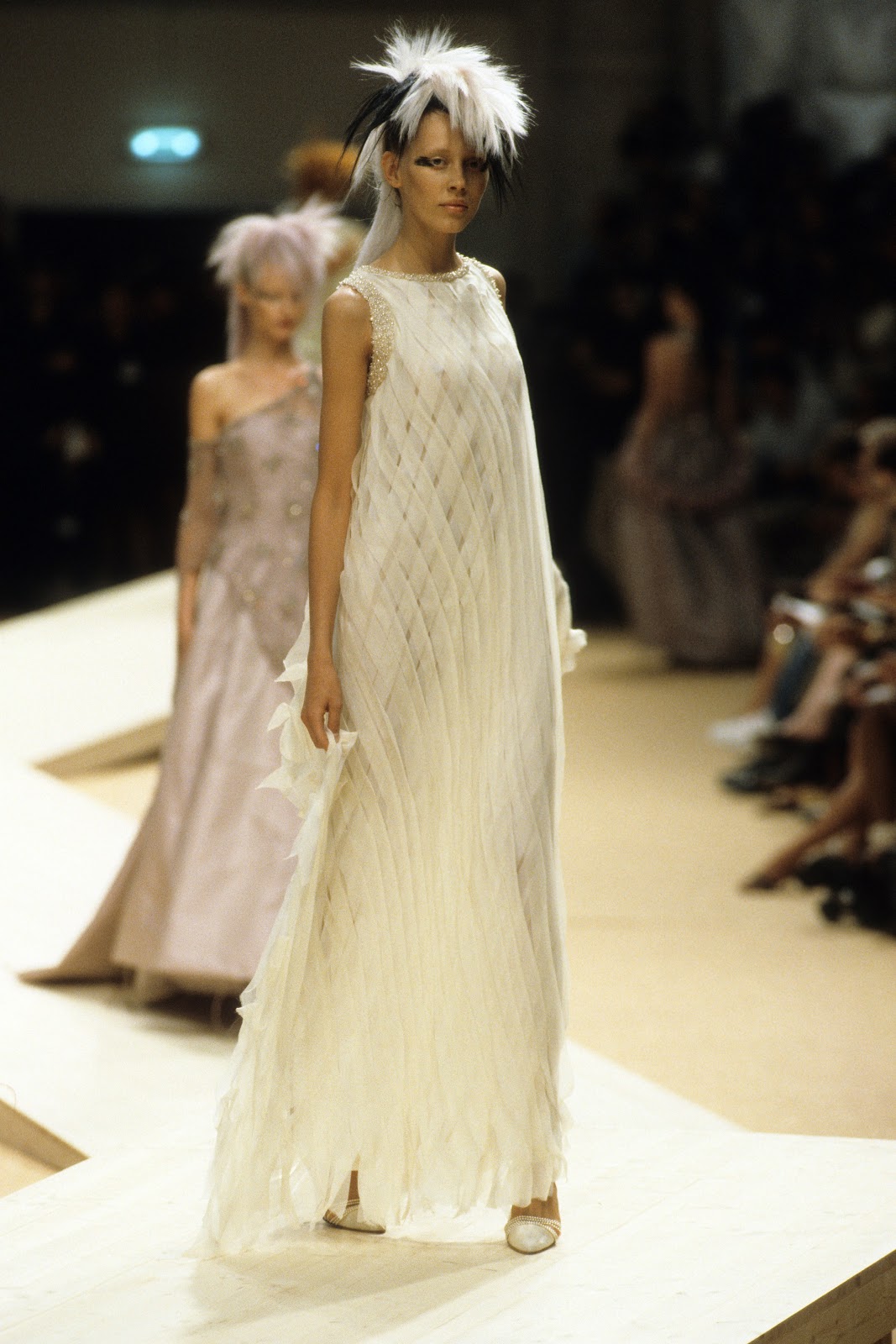 Chanel Fall 1999 Couture | Cool Chic Style Fashion