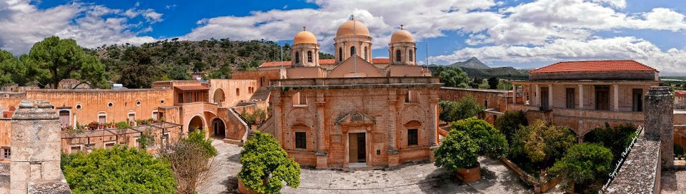 Σελίδες Ιστορίας και Επιστήμης: Ιστορικά μοναστήρια της Κρήτης