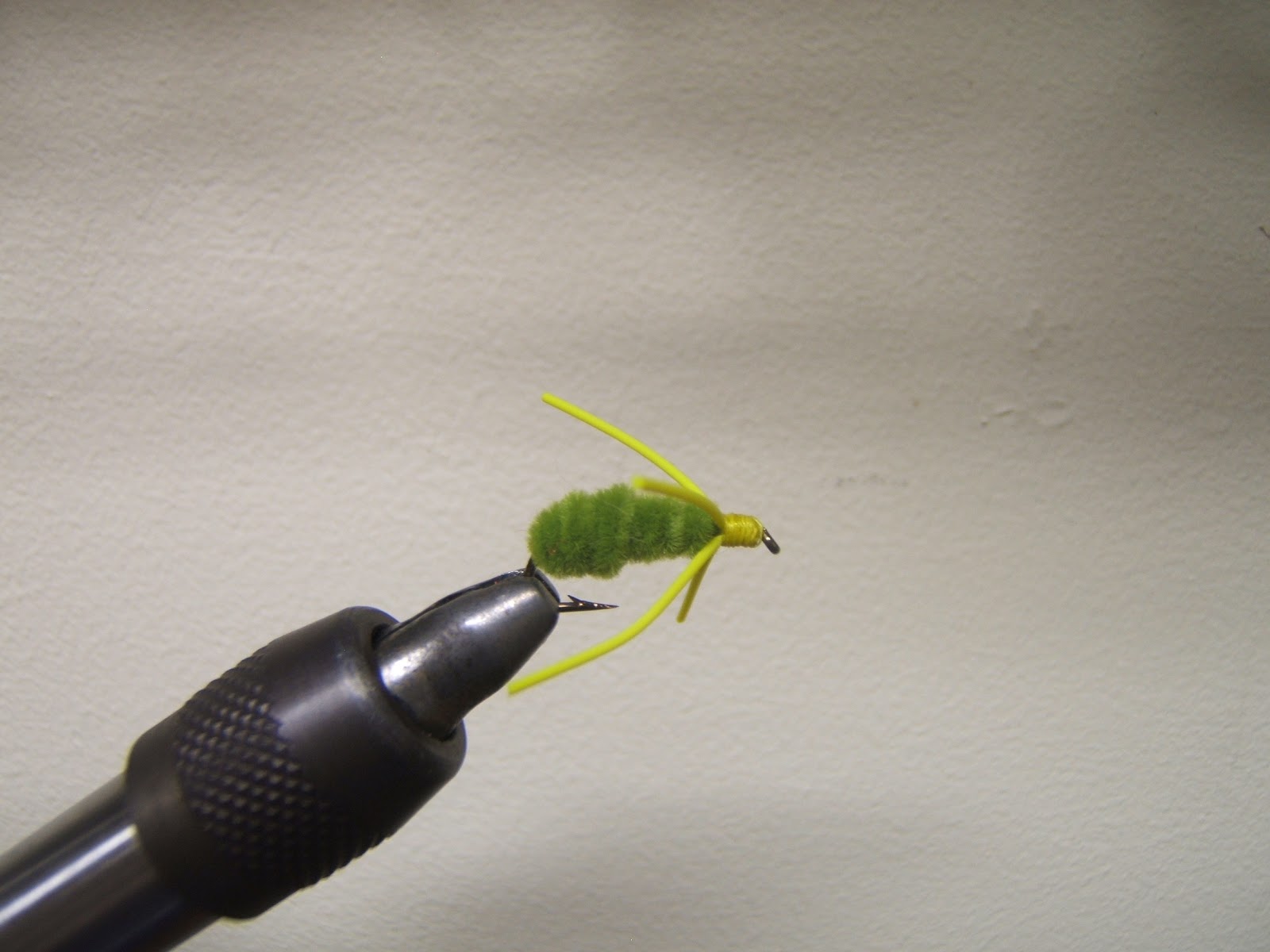 RvrWader Fly Tying and Fly Fishing: Bully's Bluegill Spider