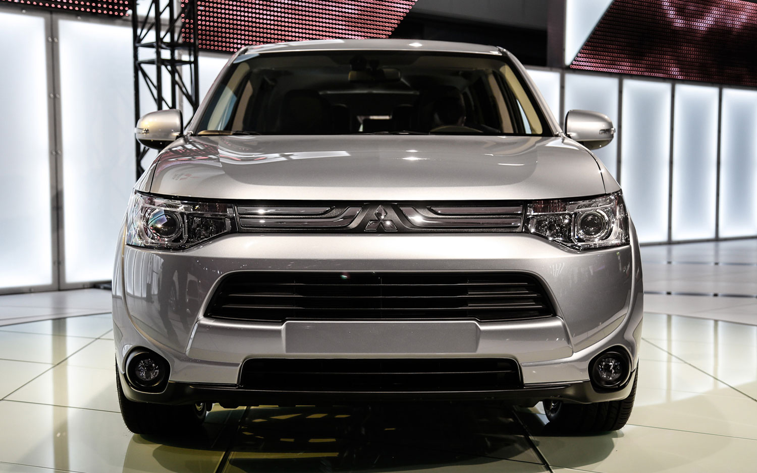 2014 Mitsubishi Outlander, 2013 Outlander Sport Limited Edition Debut ...