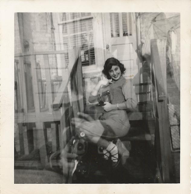 Lost & Found Photographs of Women With Cameras ~ Vintage Everyday