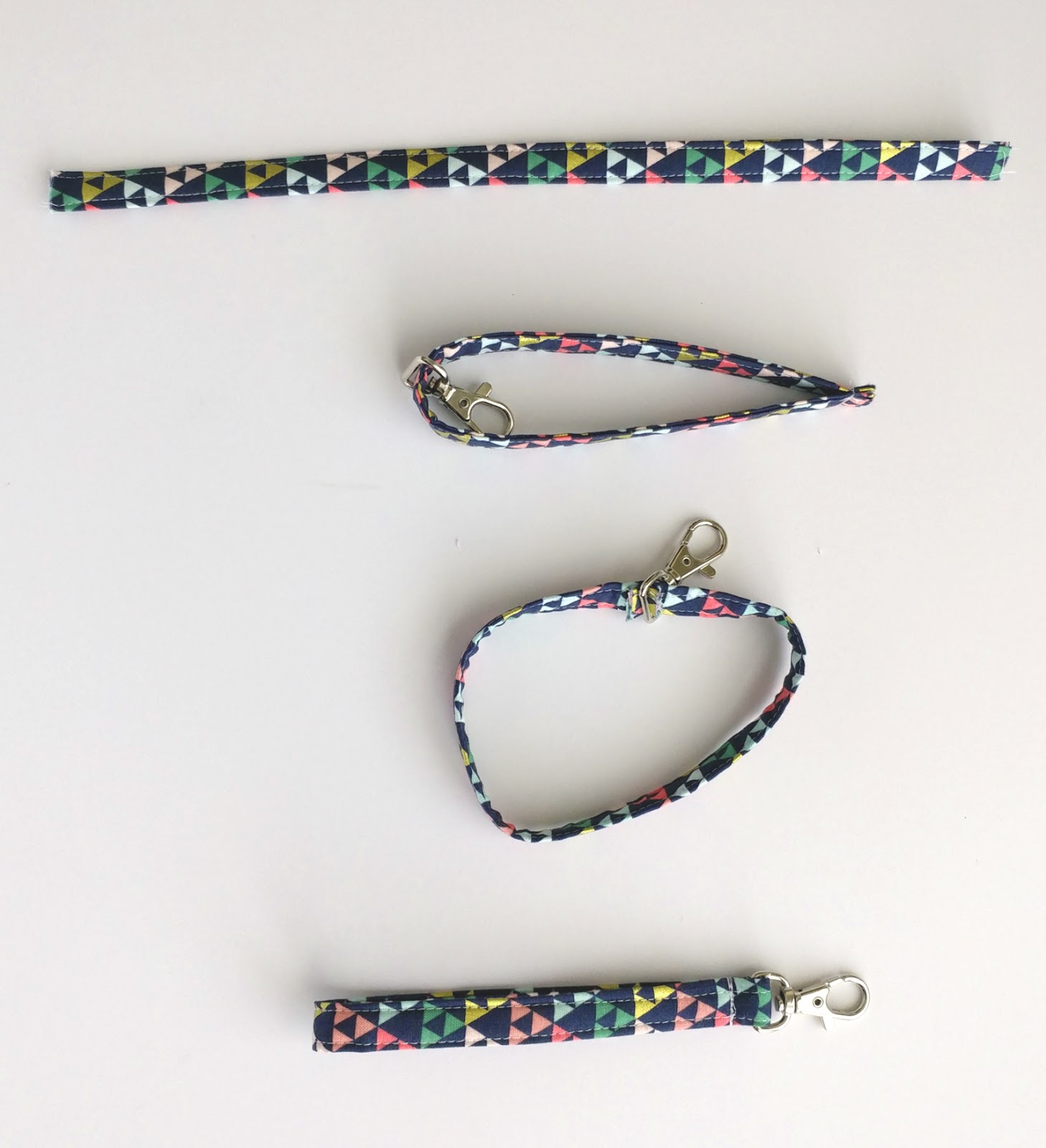 Wrist Strap Tutorial - Ameroonie Designs