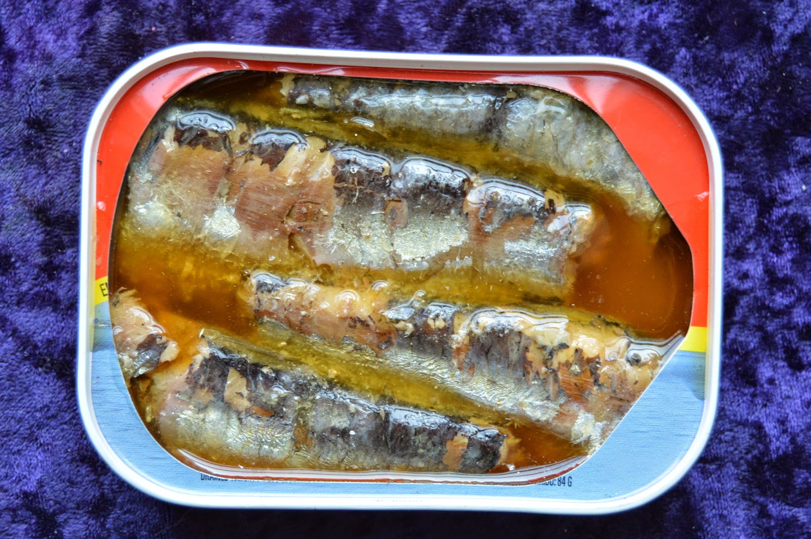 Mouth Full of Sardines: MORJON-132