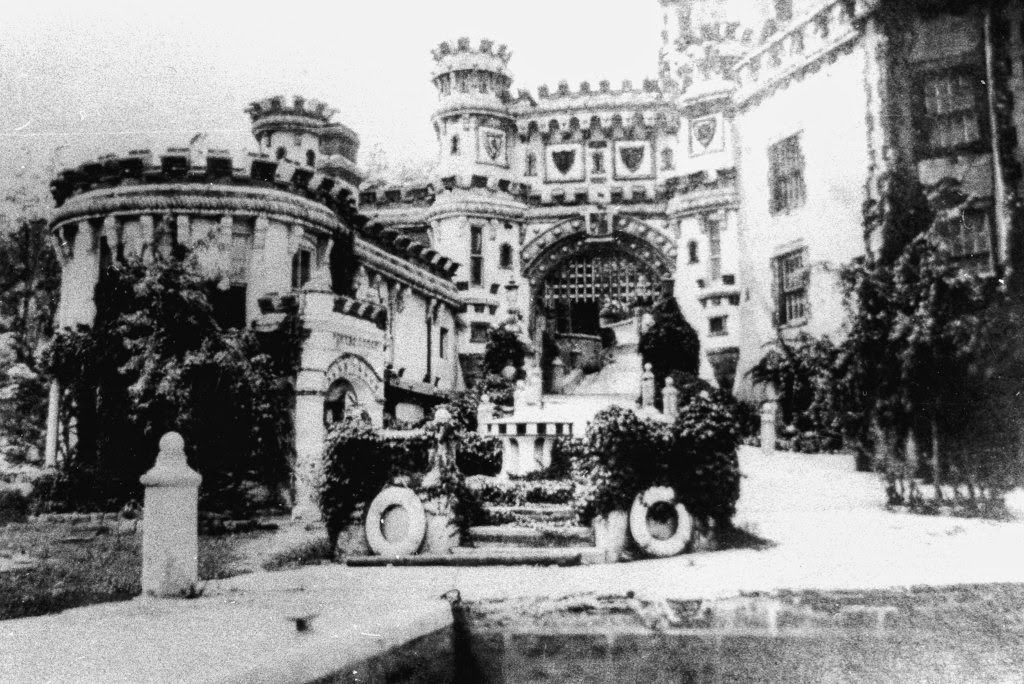 Rare Arts New York: Bannerman Castle, Pollepel Island