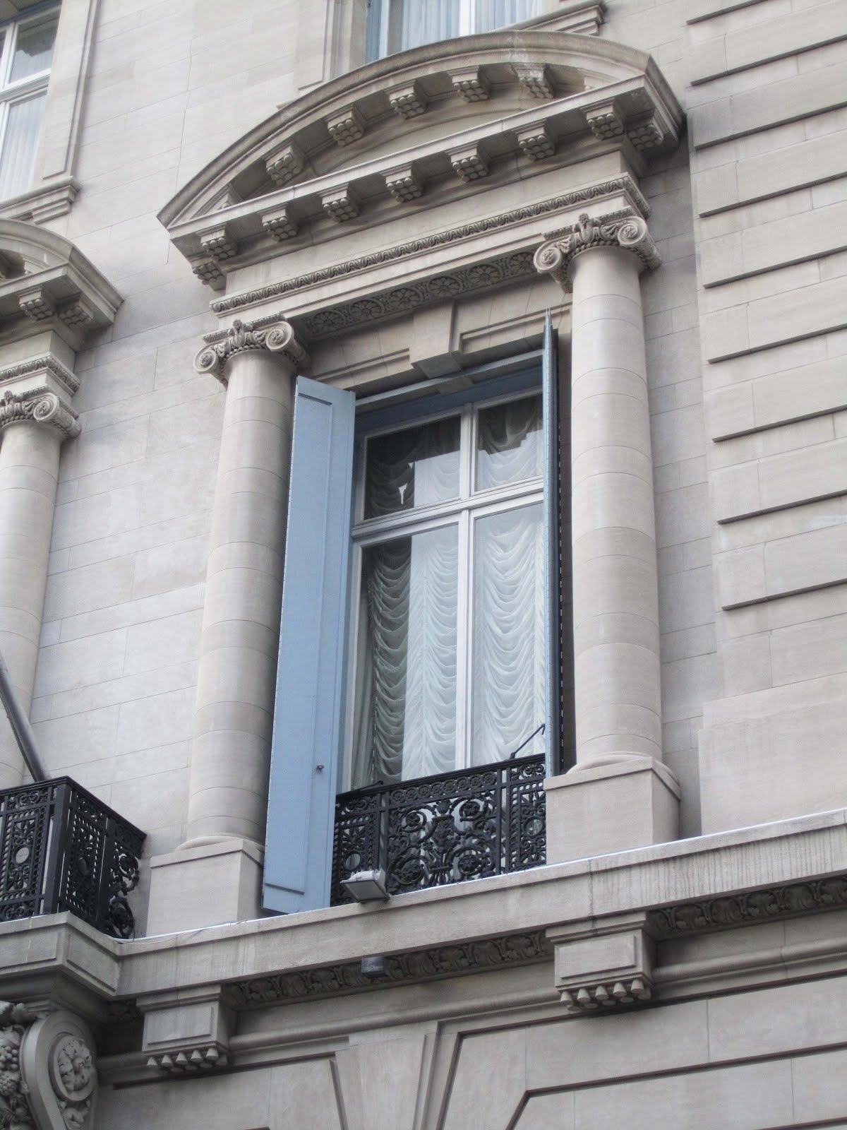 BIG OLD HOUSES: The Russian Consulate