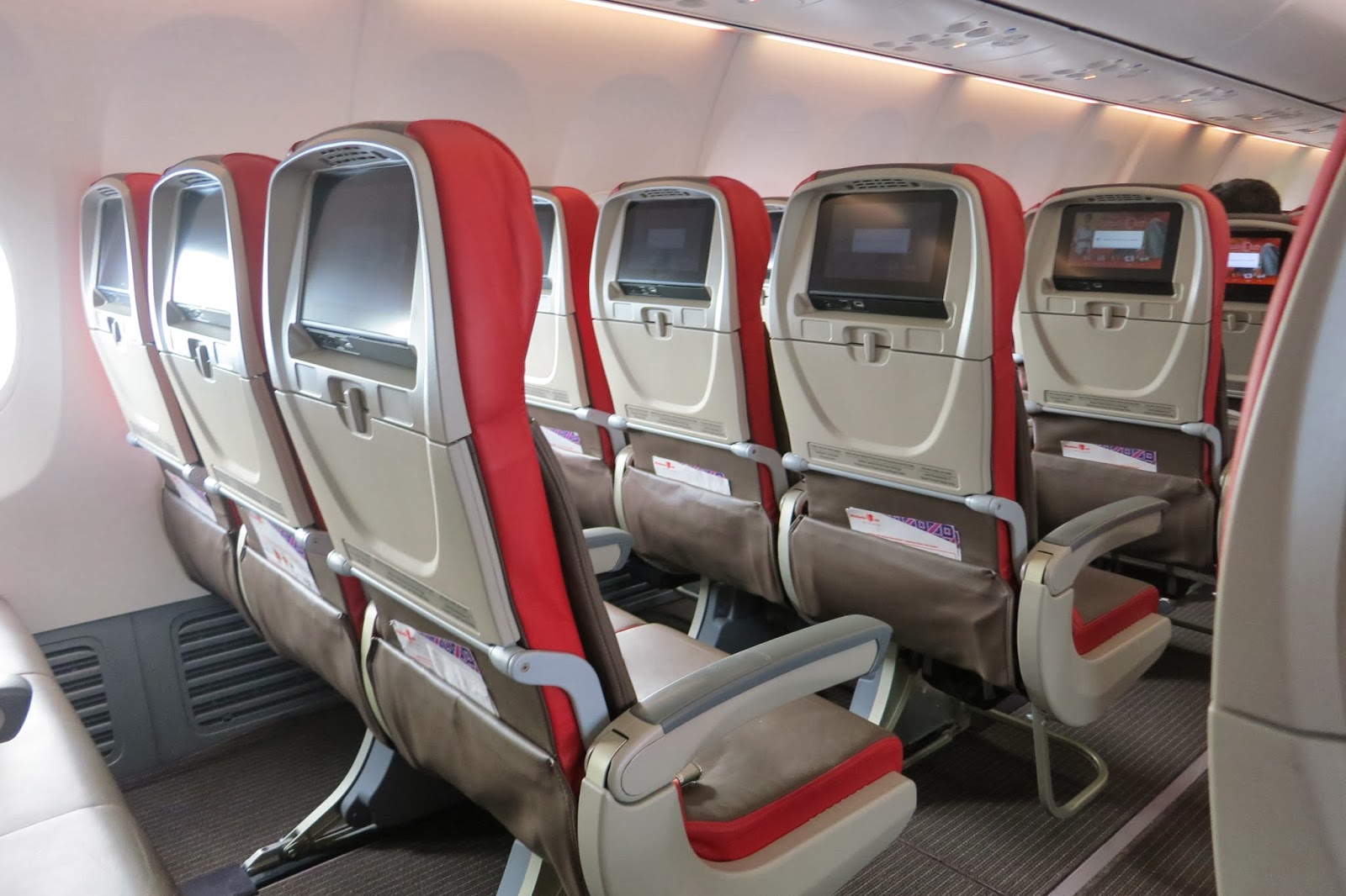 Charles Ryan's Flying Adventure: Discovering Malindo Air For The First ...