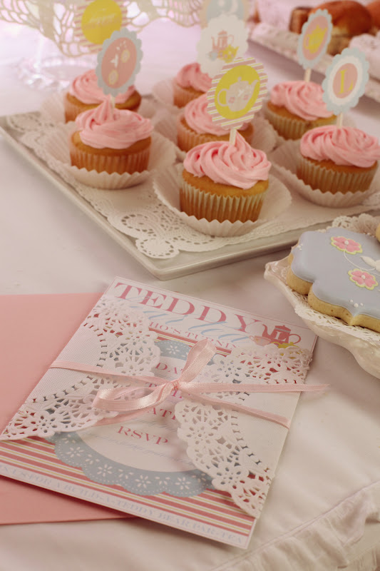 Kara's Party Ideas Vintage Teddy Bear Tea Party | Kara's Party Ideas