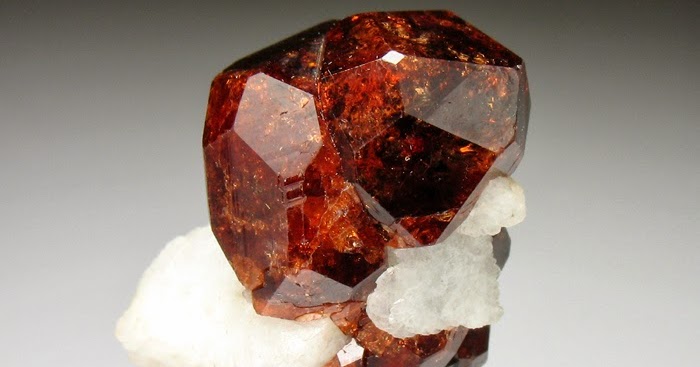 Garnet | Geology Page