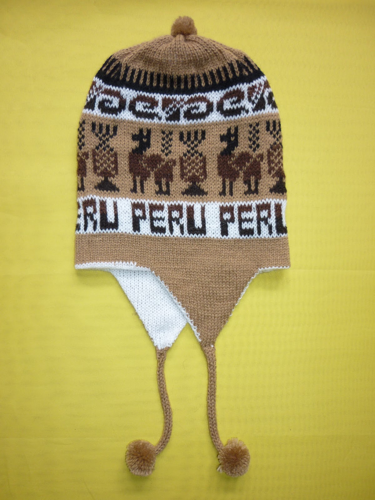 CHULLOS - Textiles Andinos RUWANA