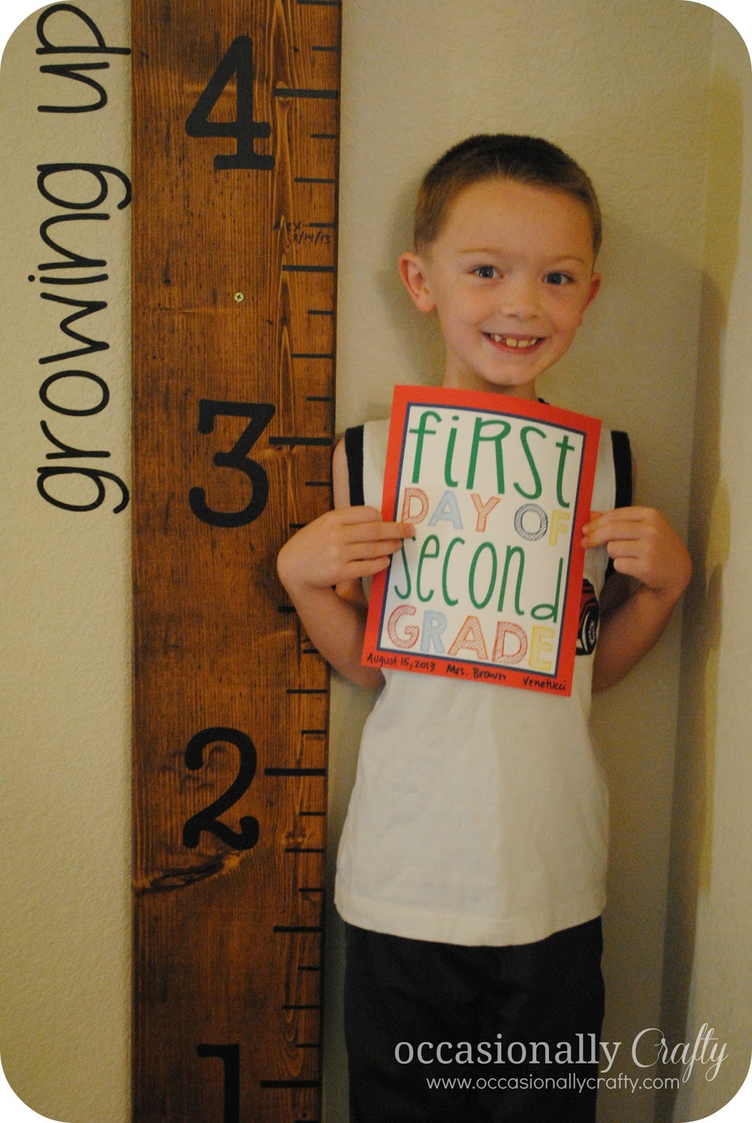 DIY Ruler Growth Chart | Occasionally Crafty: DIY Ruler Growth Chart