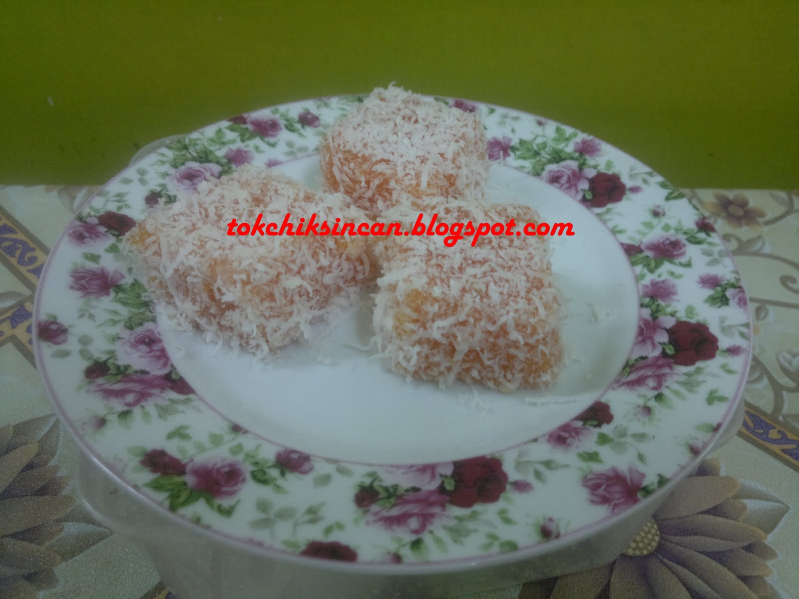 DENAI BERBISIK: bronok aka kueh sagu biji