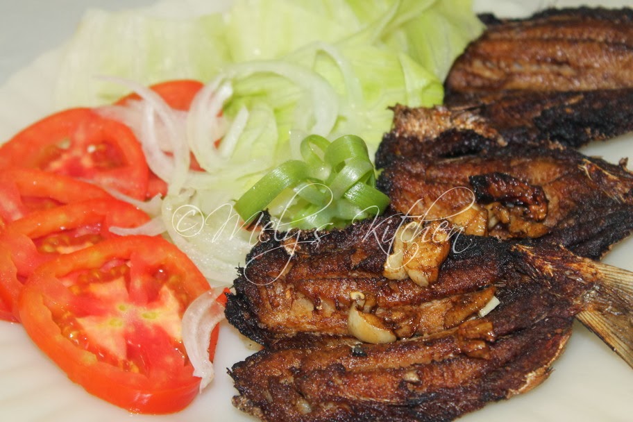 Mely's kitchen: Daing na Tamban