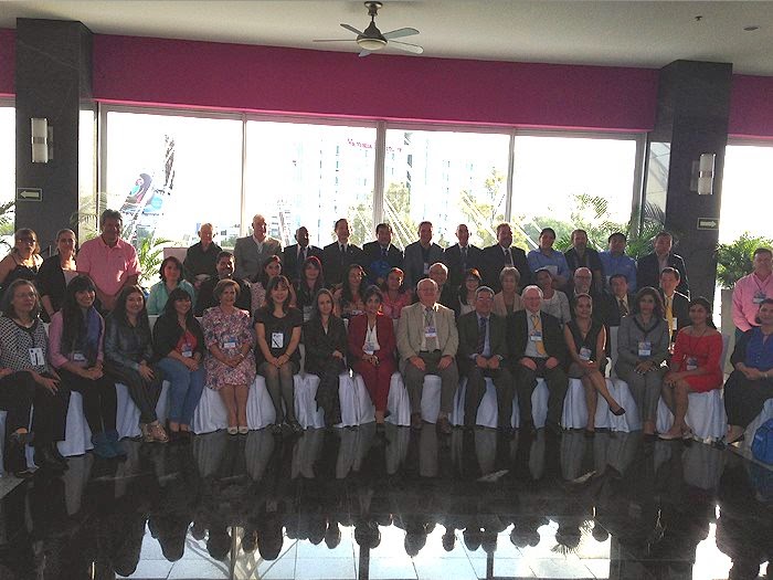 Acidosis Tubular Renal: 14 Congreso Anual Federación Internacional de ...